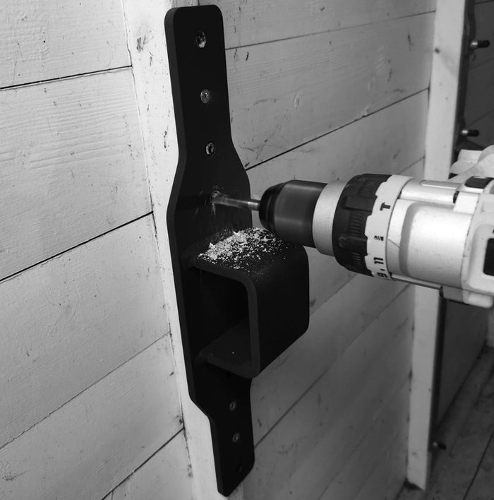 Super Shed Shackle - Secure anchor for your shed